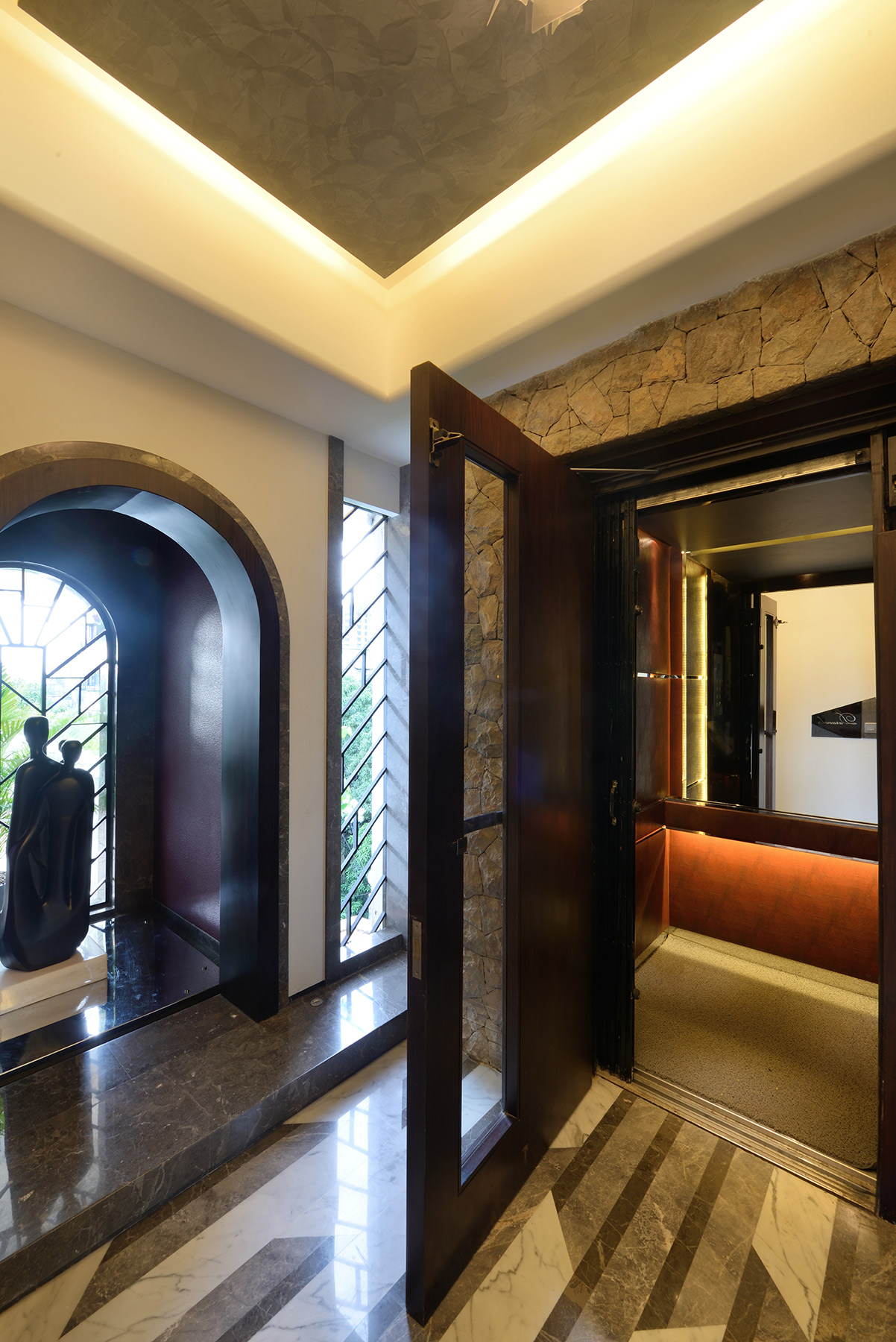 Showflat - Panthaki Architects